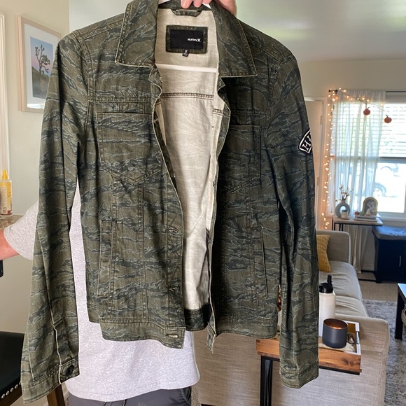 Hurley | Jackets & Coats | Hurley Camouflage Utility Jacket | Poshmark